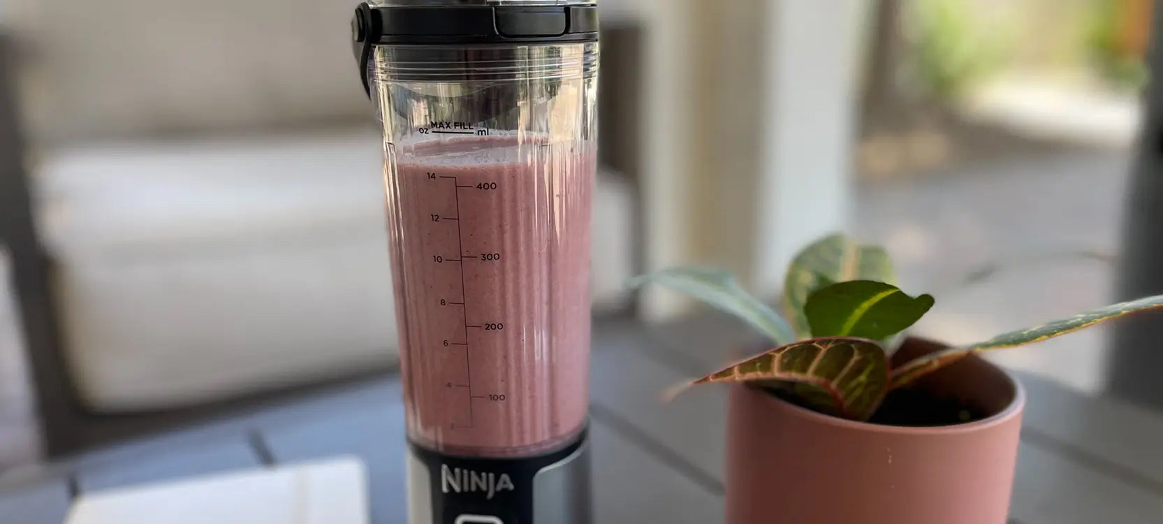 Ninja BC100 - Dark Chocolate Cherry Smoothie Recipe – Ninja Kitchen ...